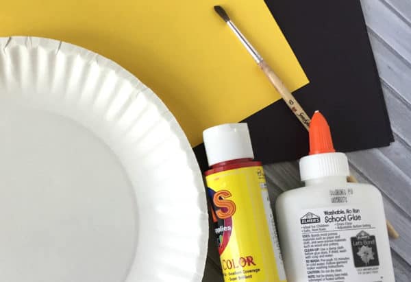 Fun and Easy Paper Plate Car Craft for Kids - Real Life at Home
