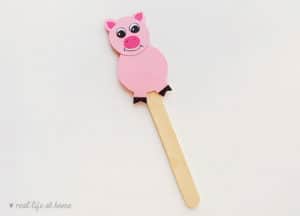 Farm Animal Stick Puppets Craft with Free Printable Patterns